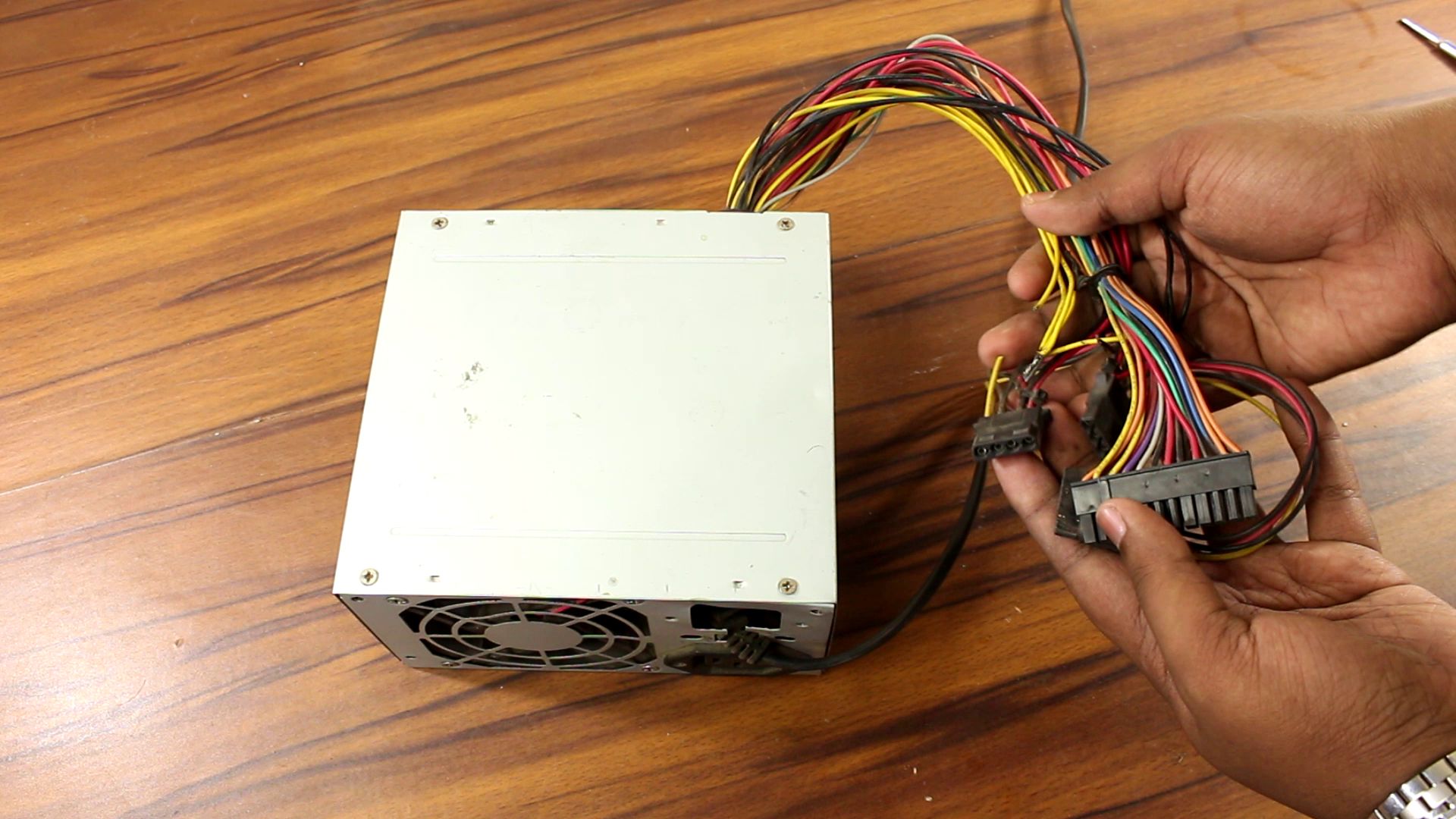 DIY Dual Channel Variable Lab Bench Power Supply 30V 10A 300W Build ...